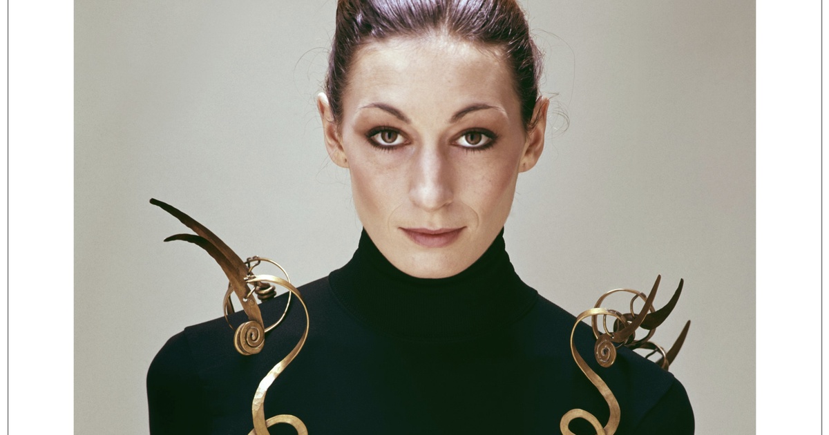 Prizes of Intimacy: Calder, Kapoor, Quinn, Koons | Louisa Guinness Gallery